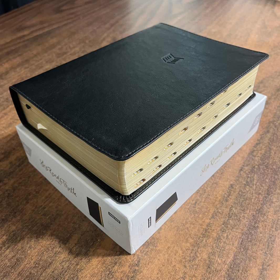 Thumb Indexed Bibles with Name Engraving – Bibles.Personalized